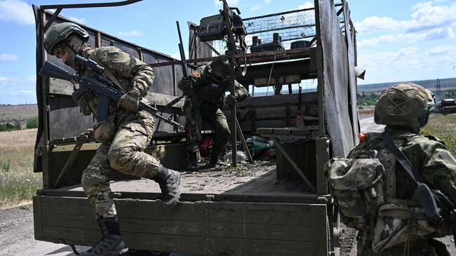 Российские военнослужащие