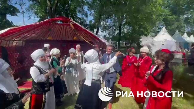 Татаро-башкирский праздник Сабантуй в столичном парке Коломенское