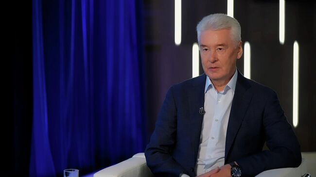 Собянин: Ежегодно в Москве будут запускать четыре-шесть станций метро