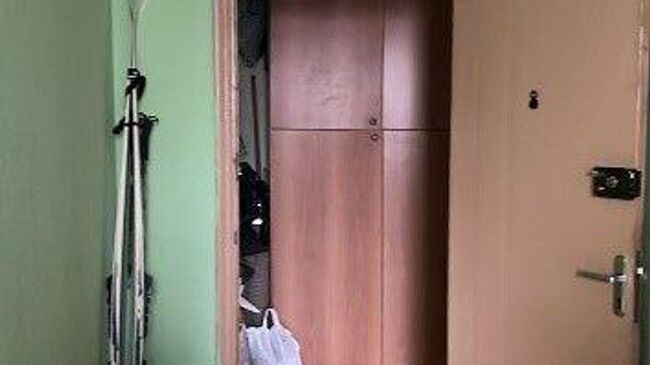 Незаконная перегородка в подъезде дома в московском районе Выхино-Жулебино